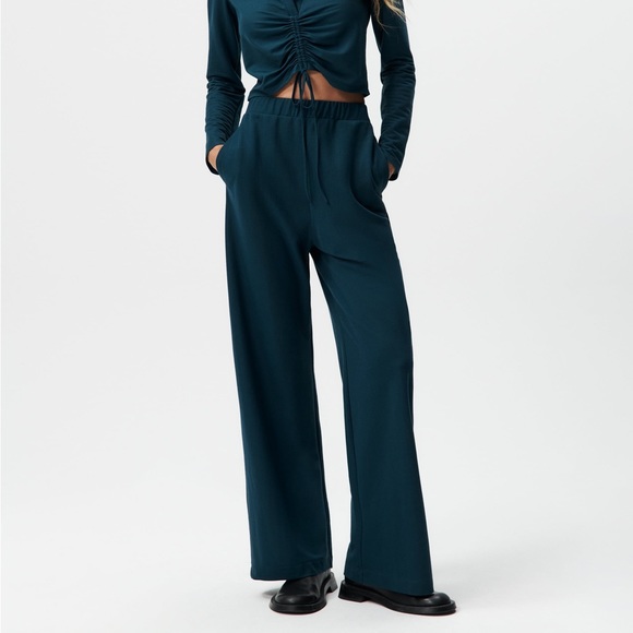 Zara | Pants & Jumpsuits | Zara Deep Blue Straight Leg Jogger Pants Nwt ...